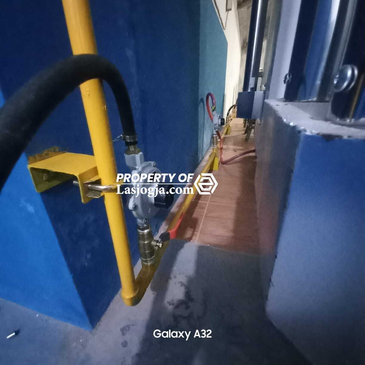 Instalasi Pipa Gas Batang untuk Dapur MBG oleh Las Jogja